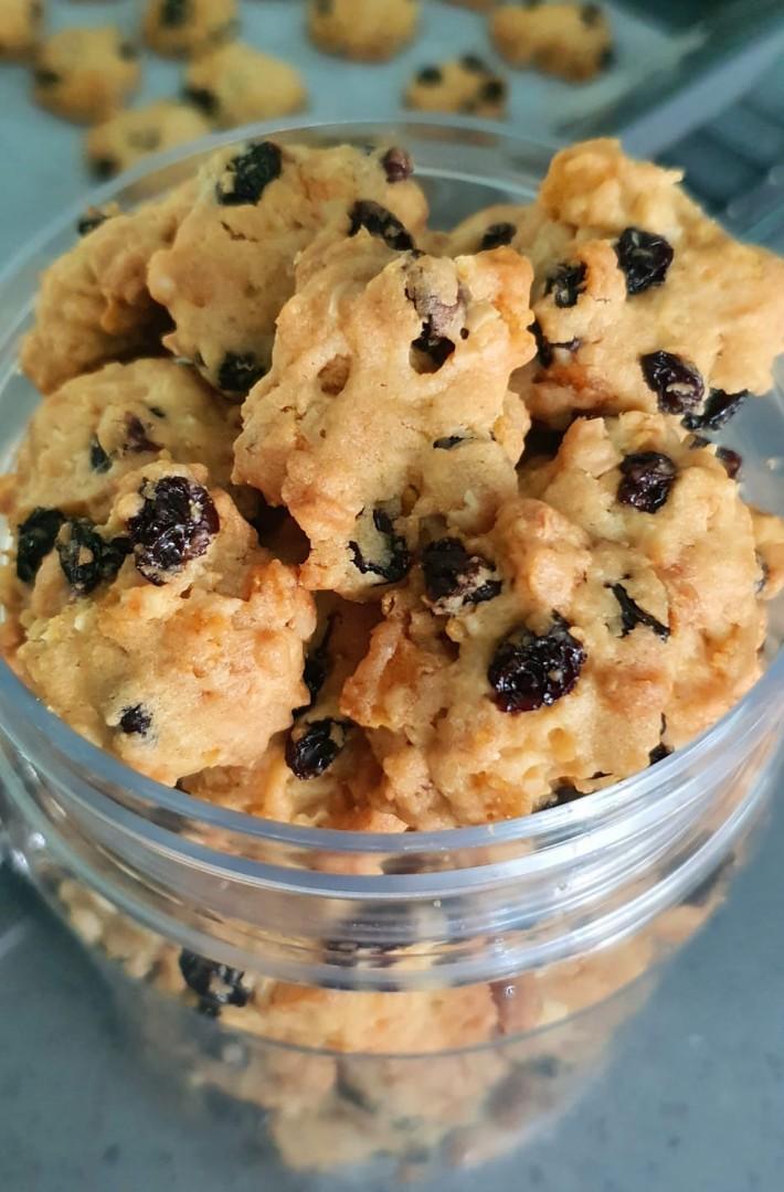 Mimi&Cookies, Food & Drinks, Homemade Bakes on Carousell