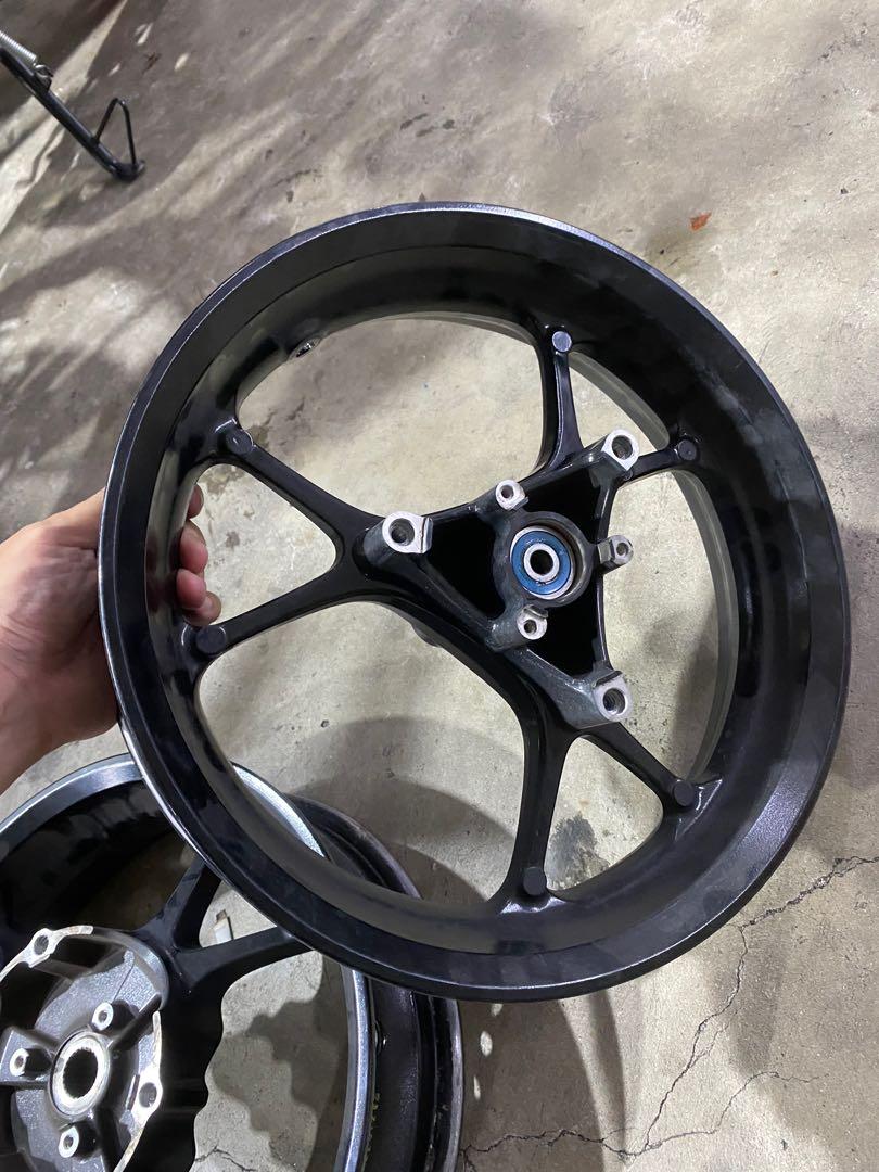 NMAX V2 stock rim, Motorcycles, Motorcycle Accessories on Carousell