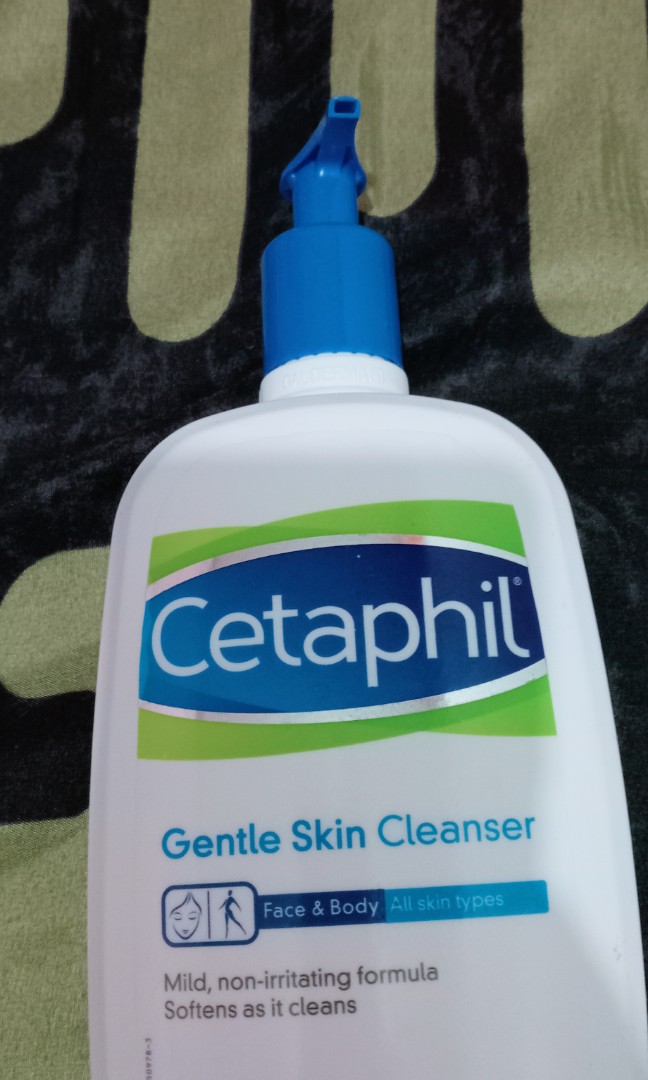 Original Cetaphil, Beauty & Personal Care, Face, Face Care on Carousell
