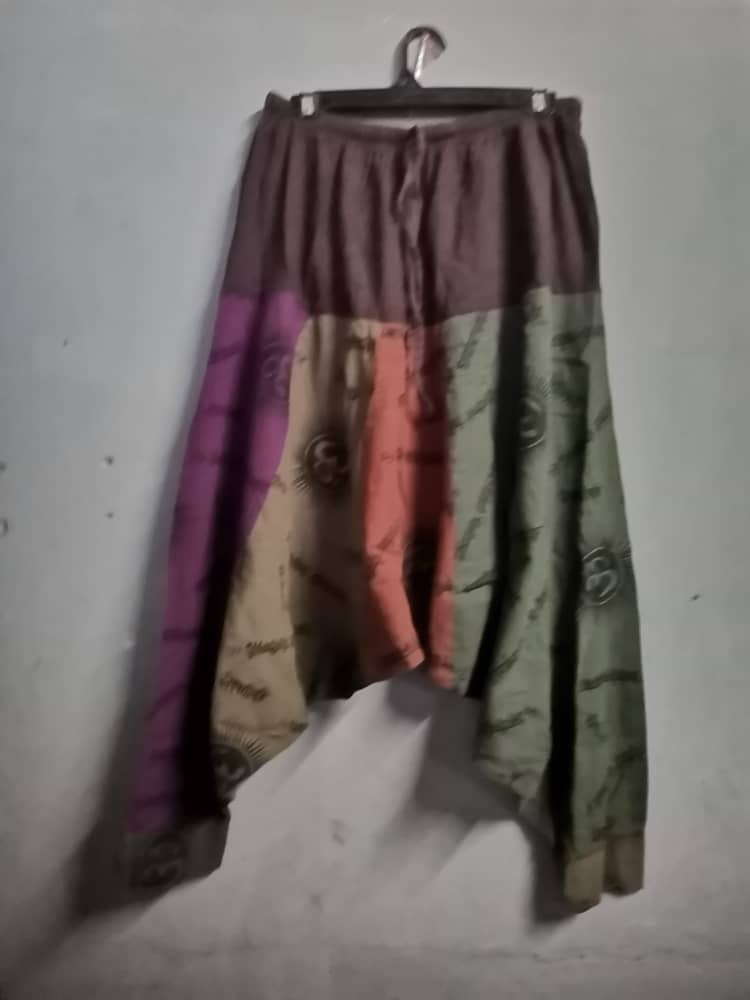 SELUAR ALADIN, Men's Fashion, Bottoms, Trousers on Carousell