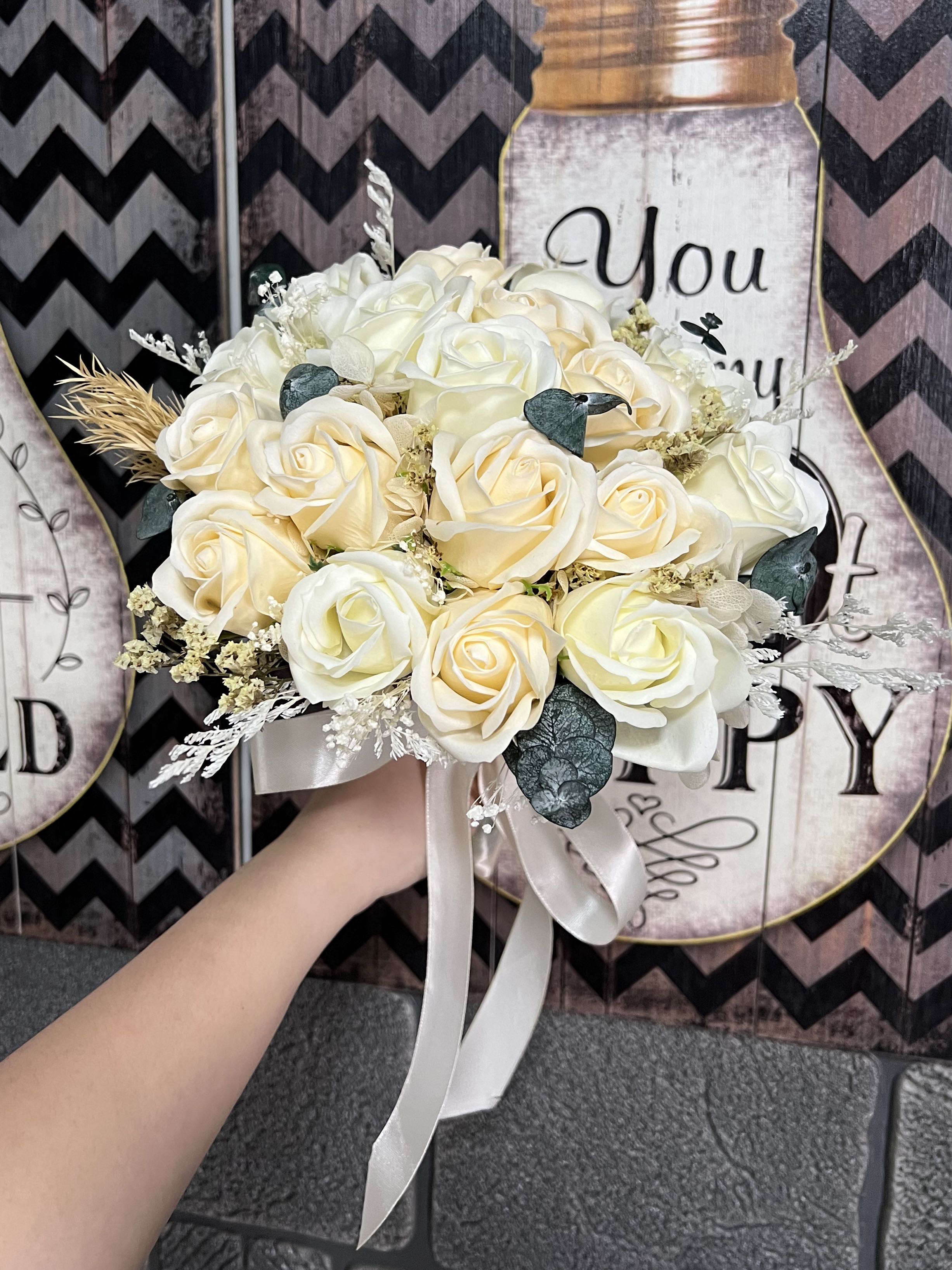 Soap roses hand bouquet ROM/Wedding, Hobbies & Toys, Stationery & Craft ...