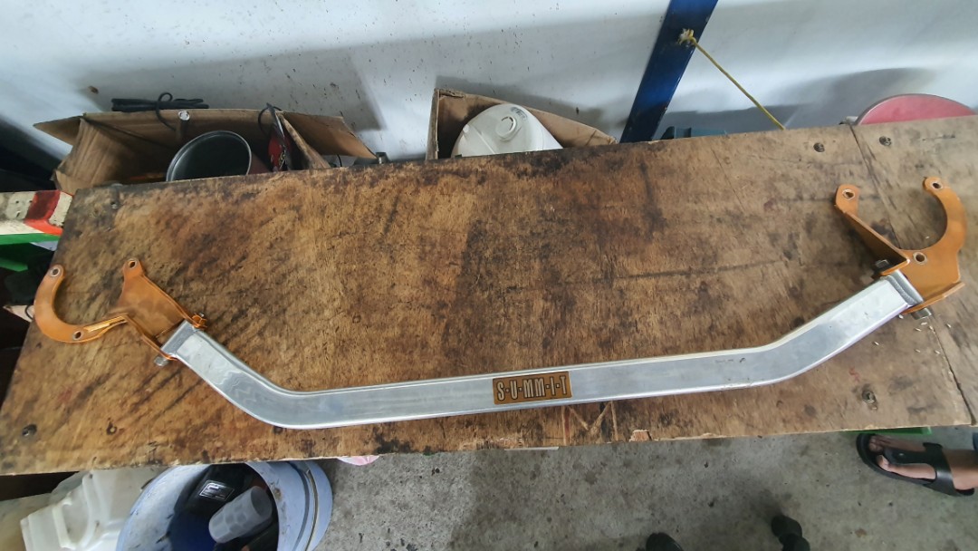 Summit strut bar, Car Accessories, Accessories on Carousell