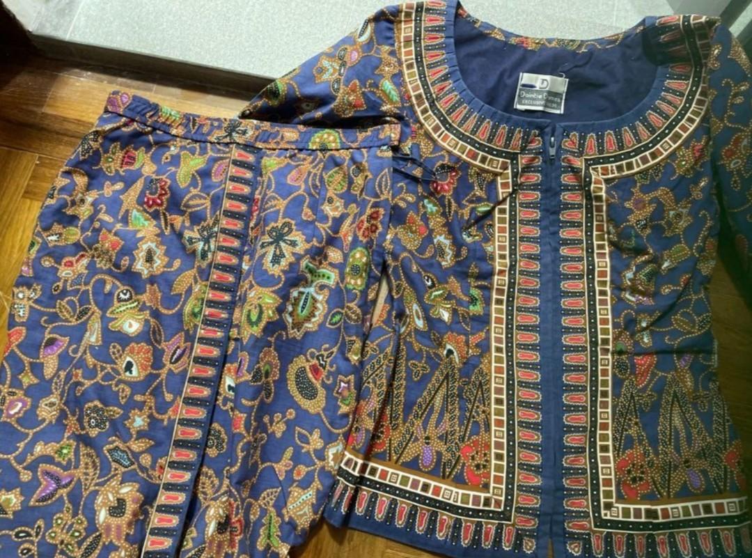 Traditional Authentic Singapore Airline uniform sarong kebaya, Women's ...
