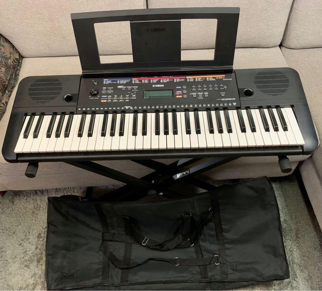 YAMAHA PSR-E263 61-Key Portable Keyboard, Hobbies & Toys, Music & Media ...