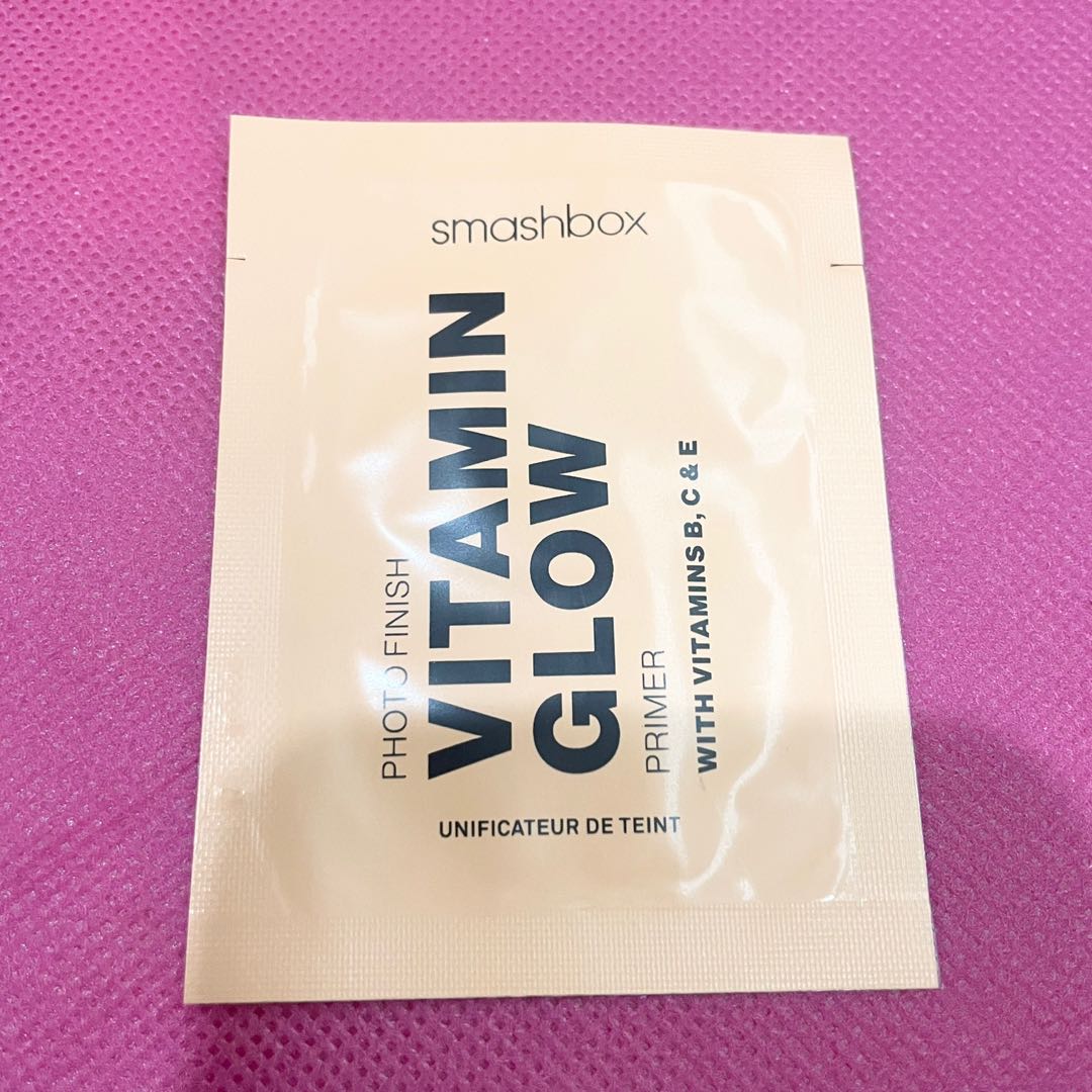 AUTHENTIC Smashbox photo finish vitamin glow primer sachet, Beauty ...