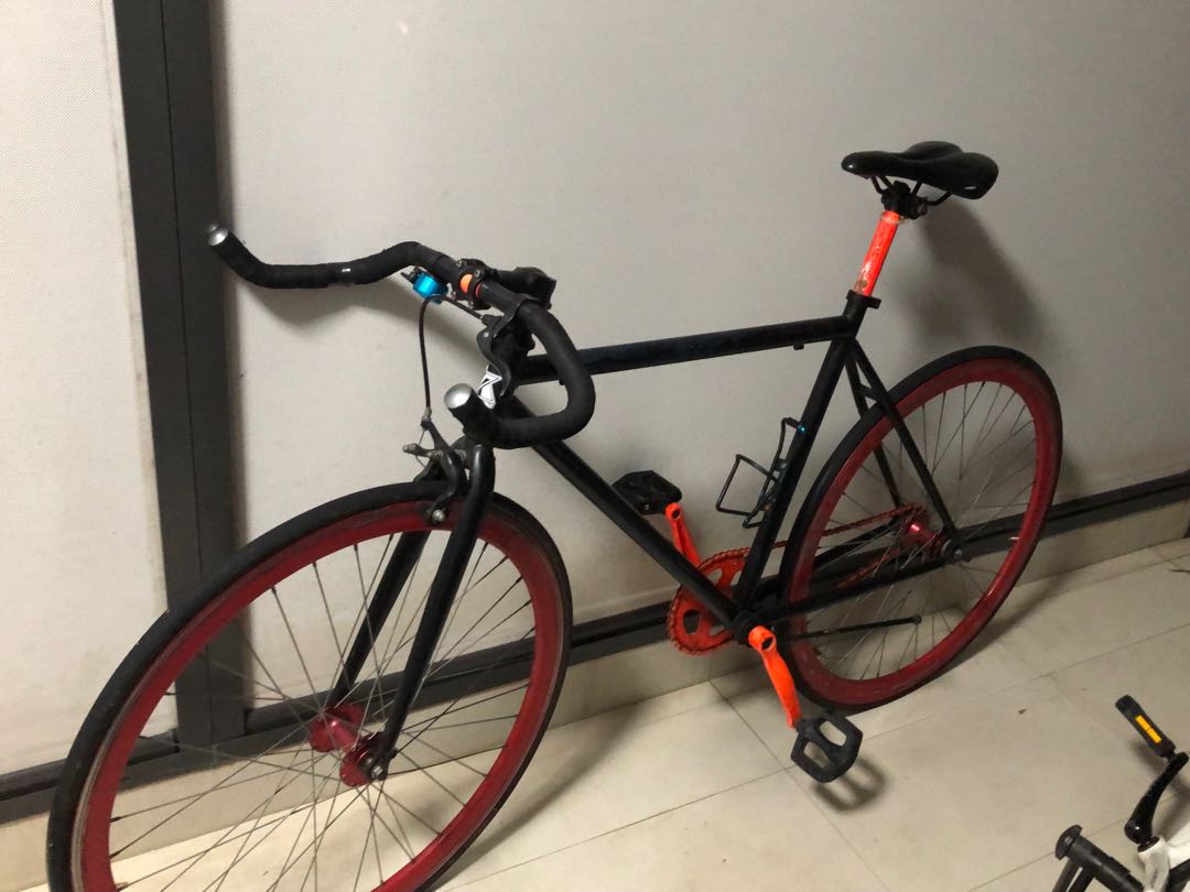 Brandless fixie, Sports Equipment, Bicycles & Parts, Bicycles on Carousell