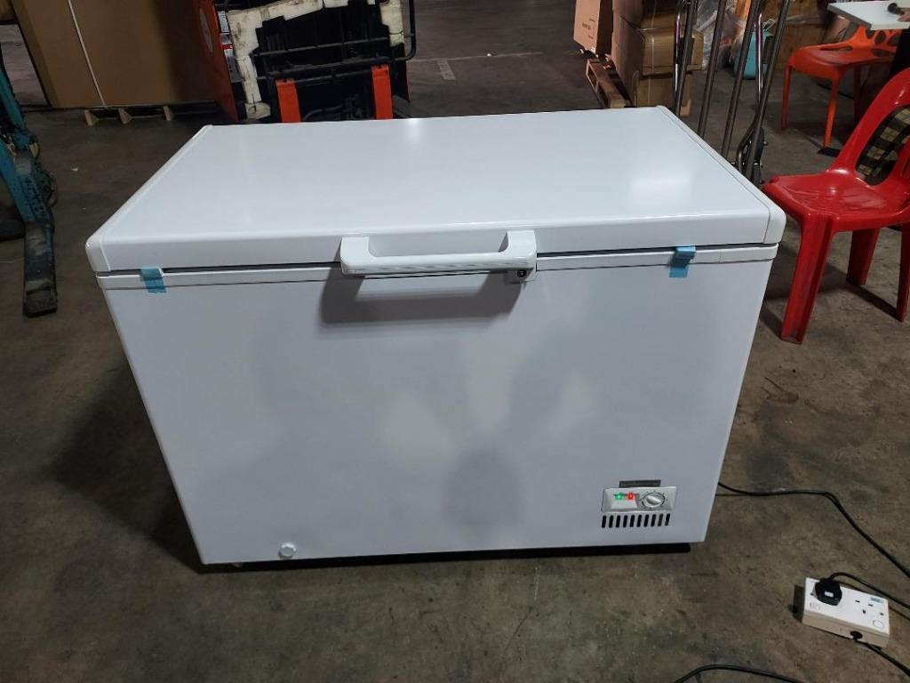 Chest Freezer - 400 litres, TV & Home Appliances, Kitchen Appliances ...