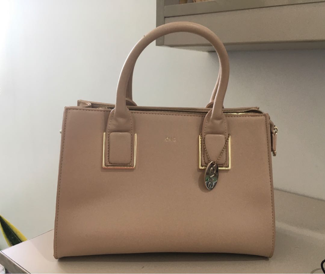 CMG Shoulder Bag, Women's Fashion, Bags & Wallets, Shoulder Bags on ...