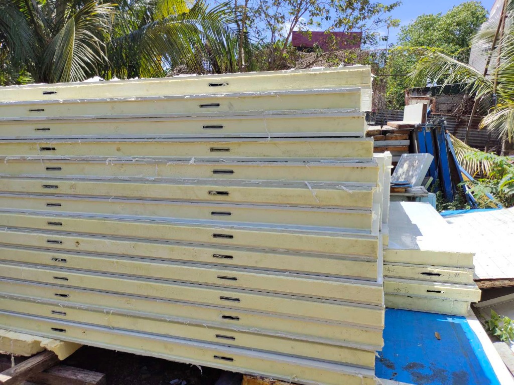 COLD STORAGE INSULATED SANDWICH PANELS, Food & Drinks, Chilled & Frozen ...