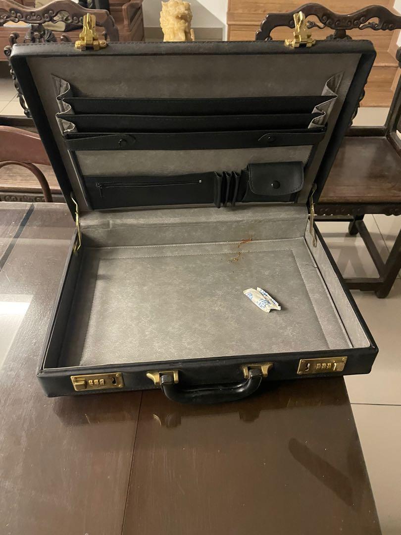 Echolac Attache Case, Men's Fashion, Watches & Accessories, Wallets ...