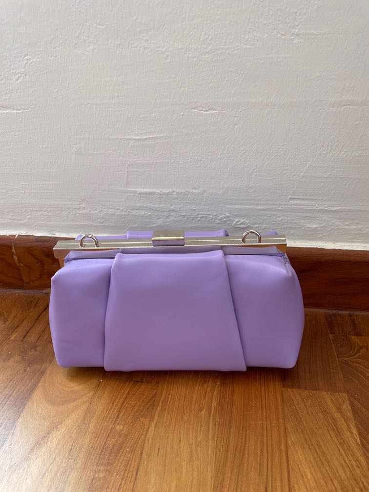 Glamingo: Party Queen Chain Clutch, Women's Fashion, Bags & Wallets ...