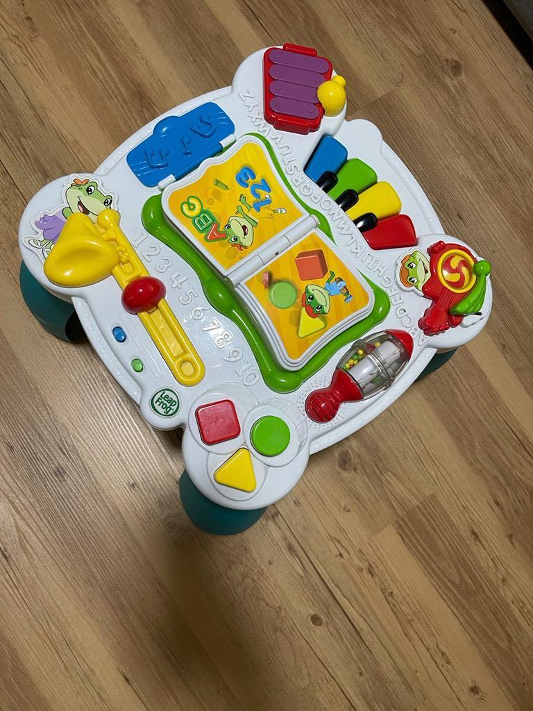 Leapfrog activity table, Babies & Kids, Infant Playtime on Carousell