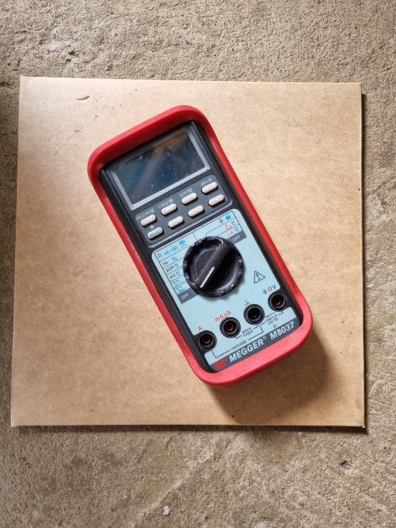 Megger M8037 Dual Display Digital Multimeter, TV & Home Appliances ...