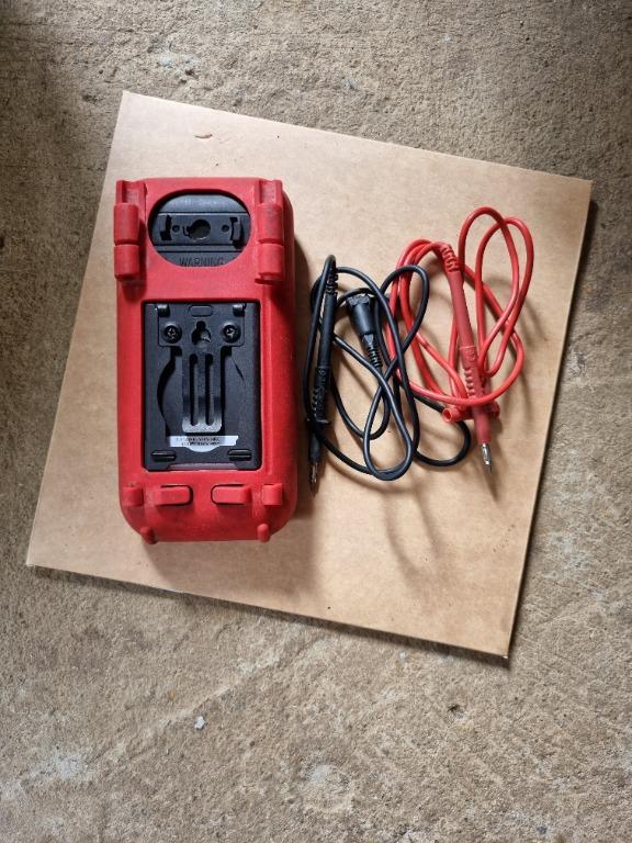 Megger M8037 Dual Display Digital Multimeter, TV & Home Appliances ...