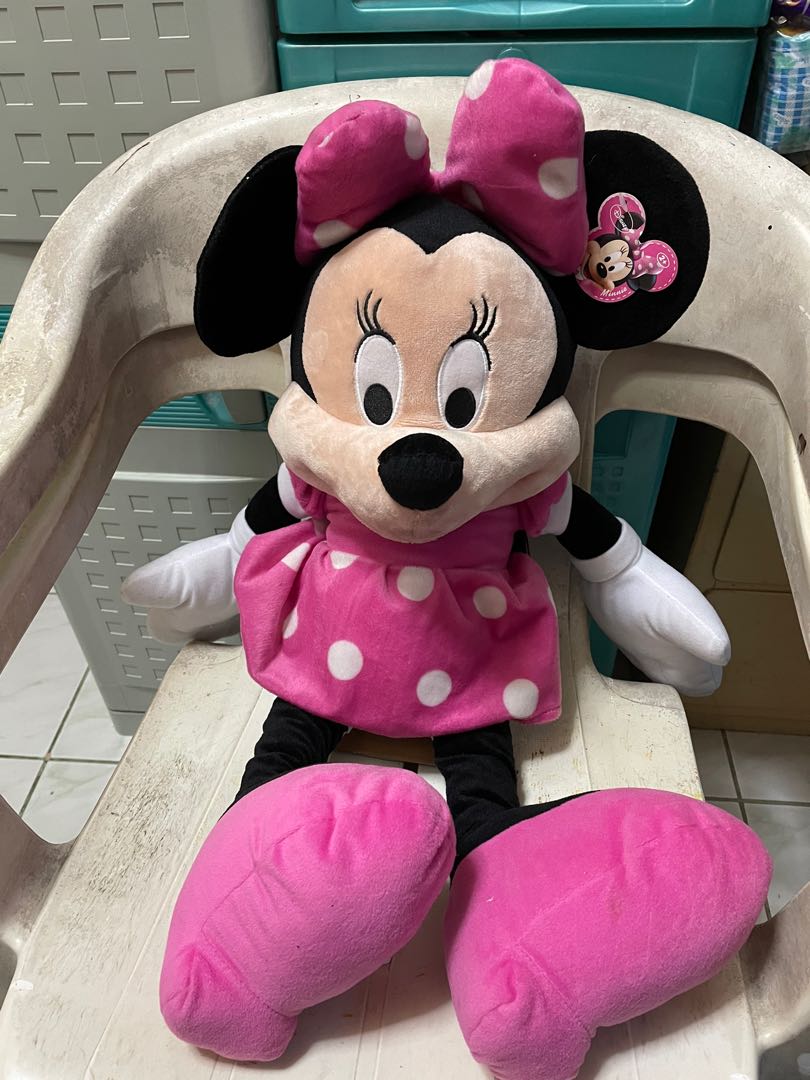 Minnie Mouse Stuffed Toy, Hobbies & Toys, Toys & Games on Carousell