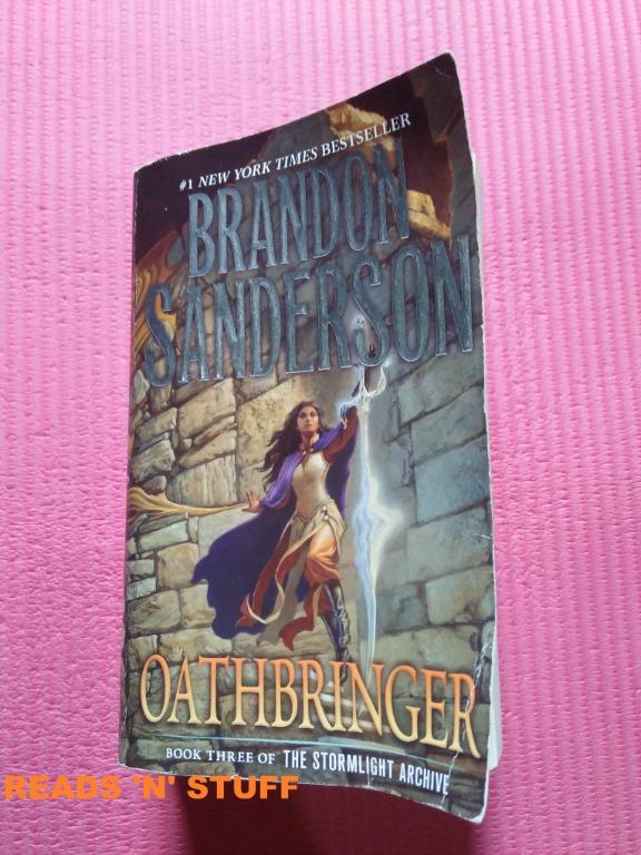 Oathbringer - Book 3 of The Stormlight Archive by BRANDON SANDERSON ...