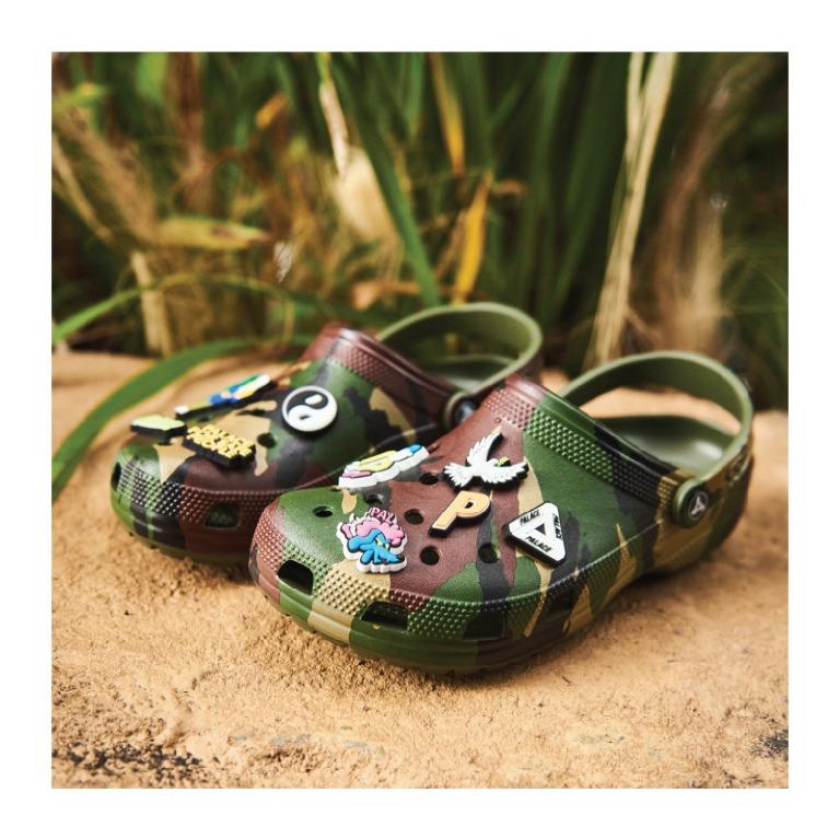 Palace x Crocs Classic Clog - Jungle Camo, Men's Fashion, Footwear ...