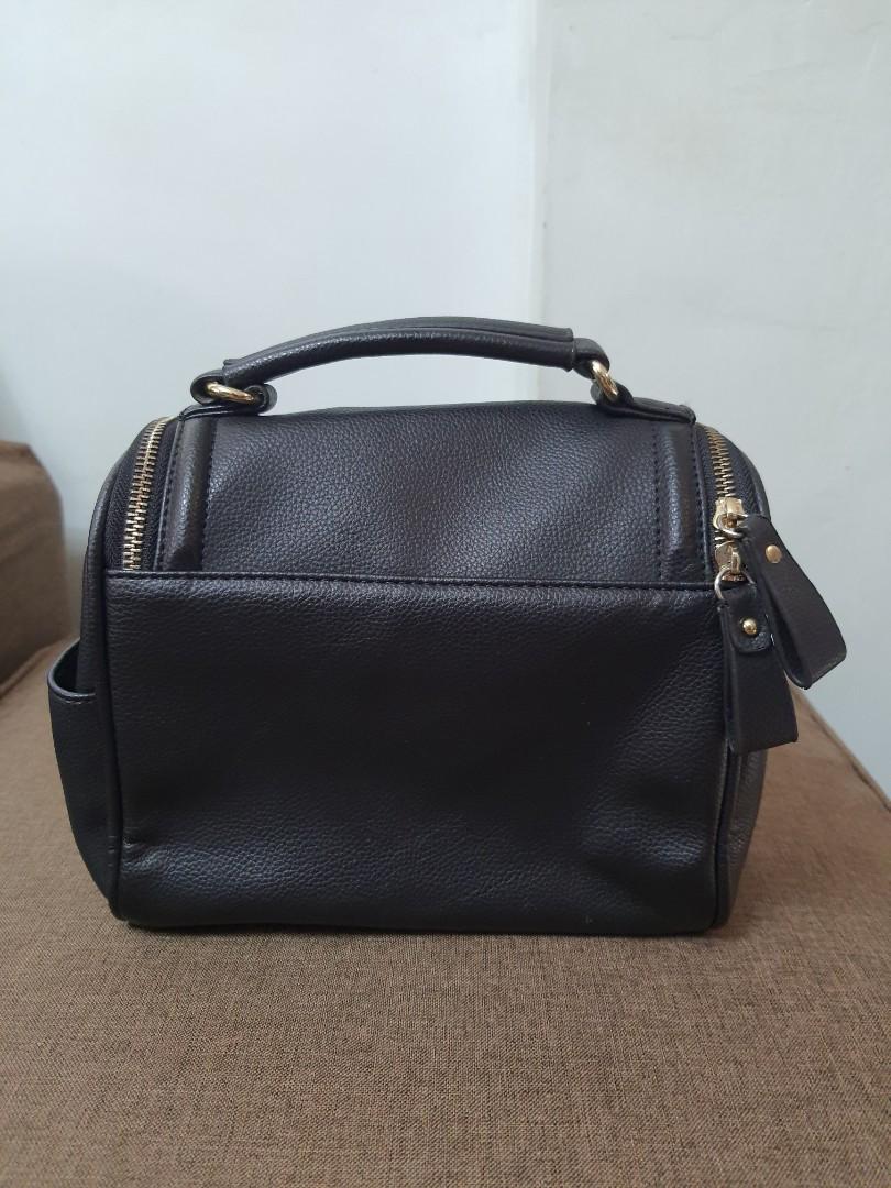 Pucca and Garu Genuine Leather Studded Bag, Women's Fashion, Bags ...