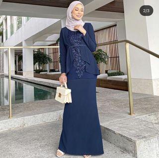 QISZAR KURUNG LILAC, Women's Fashion, Muslimah Fashion, Baju Kurung ...