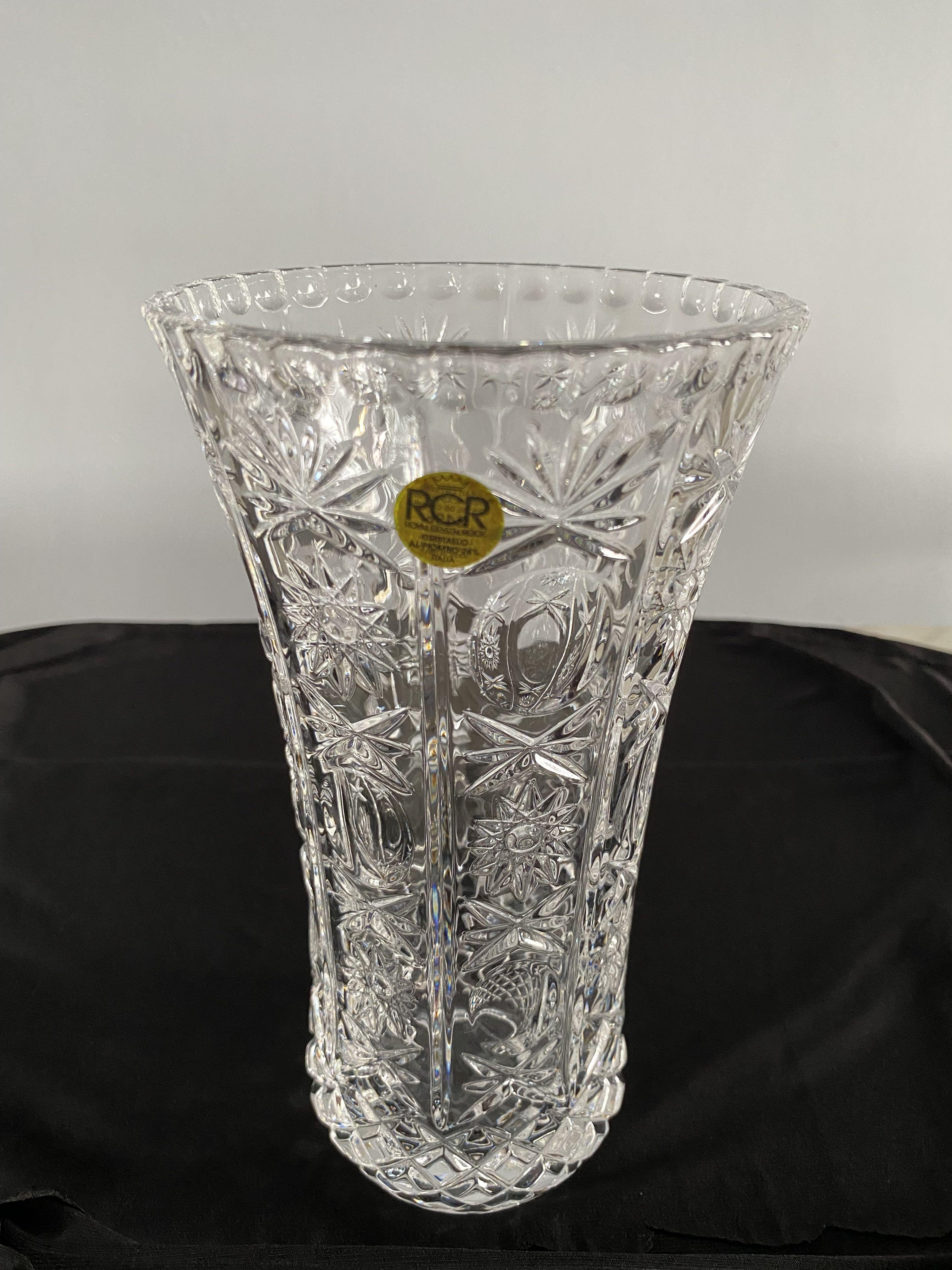 RCR Crystal Vase - Royal Crystal Rock 24%, Furniture & Home Living ...