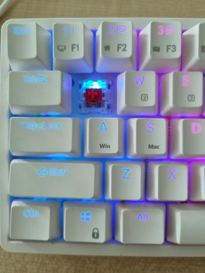 Rk68 Red Switch Hot-swap WIRED ONLY RGB Gaming Keyboard Royal Kludge ...