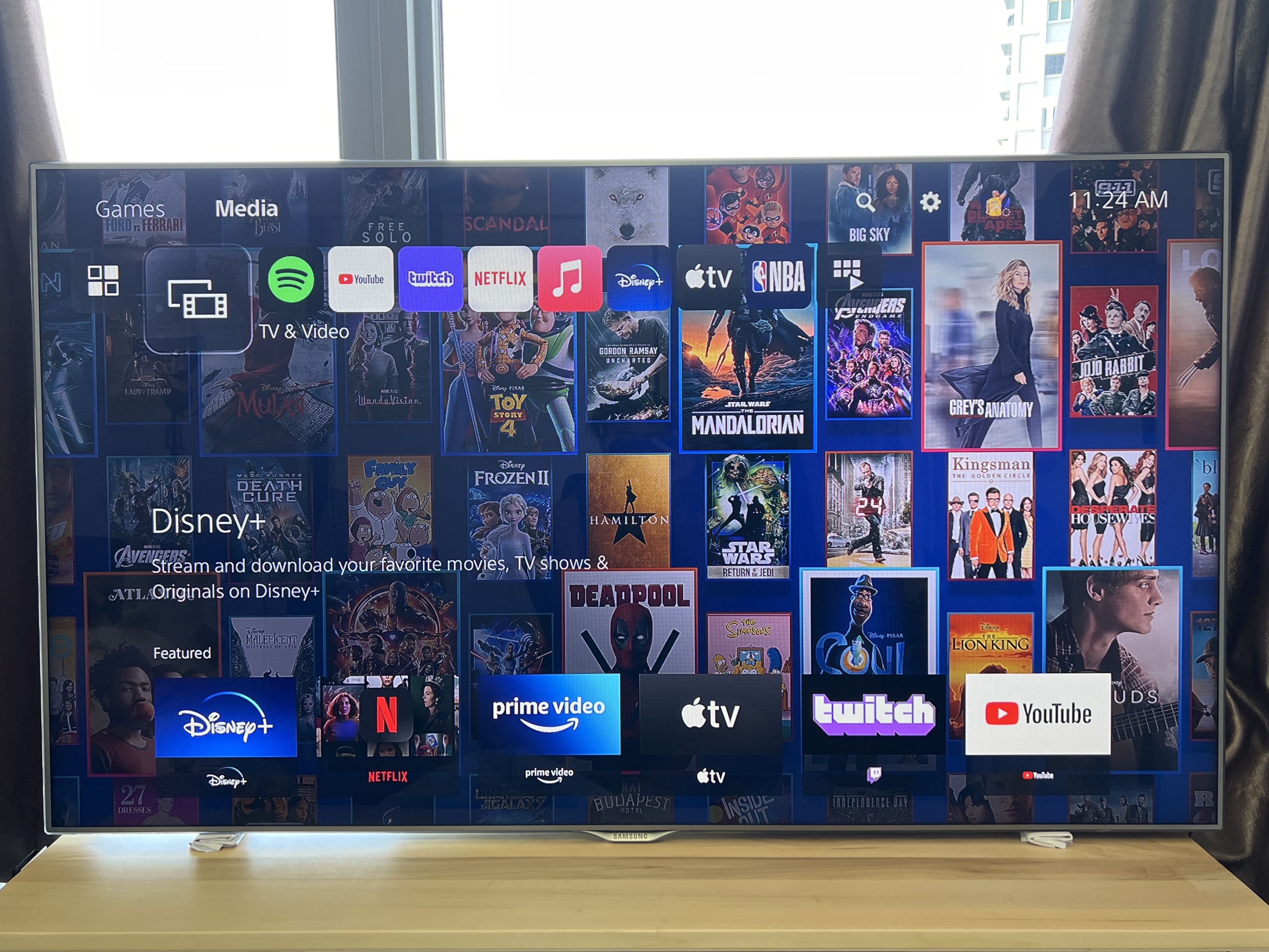 Samsung 55 inch Tv Moving Out, TV & Home Appliances, TV & Entertainment ...