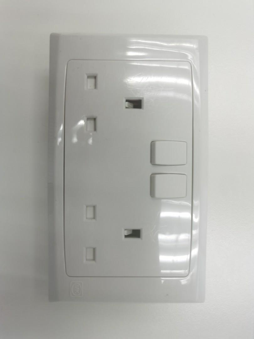 Switch socket, TV & Home Appliances, Electrical, Adaptors & Sockets on ...