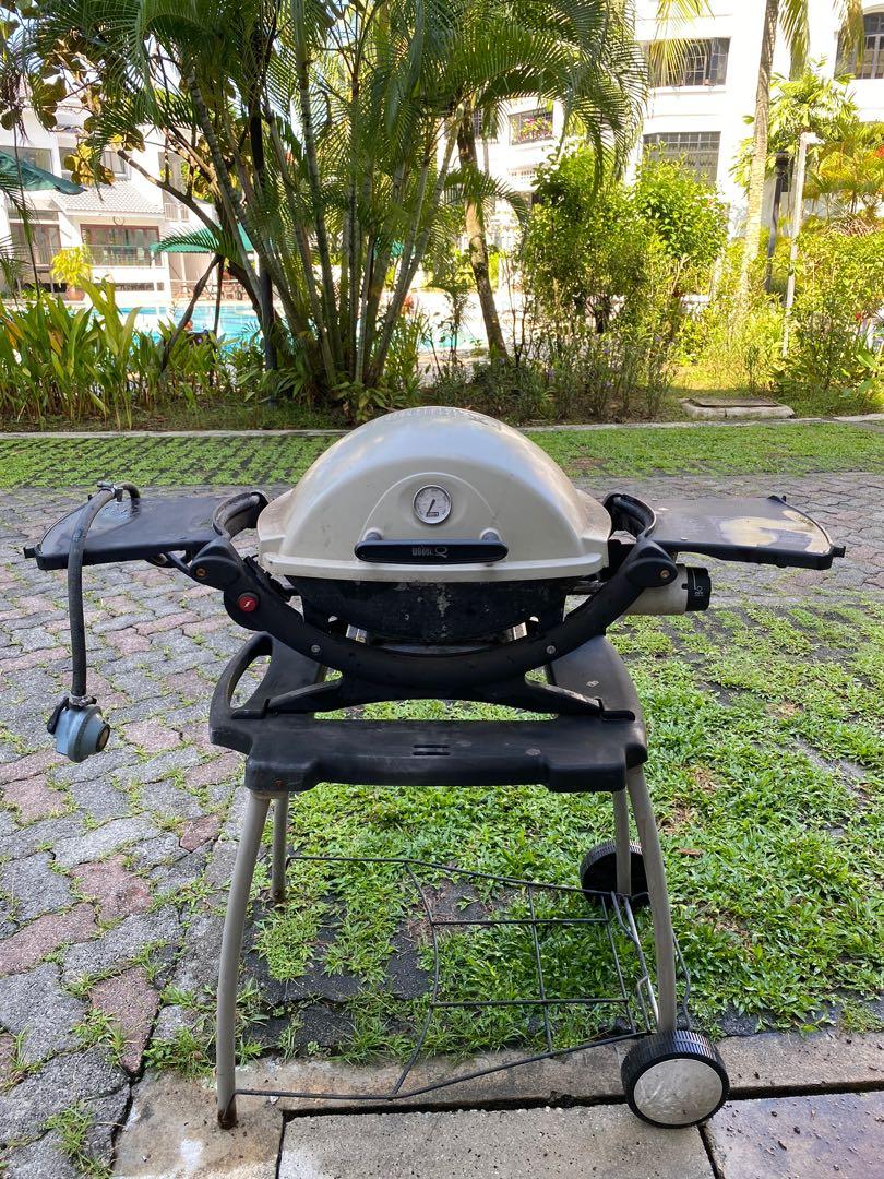 Weber Q1200, Furniture & Home Living, Outdoor Furniture on Carousell