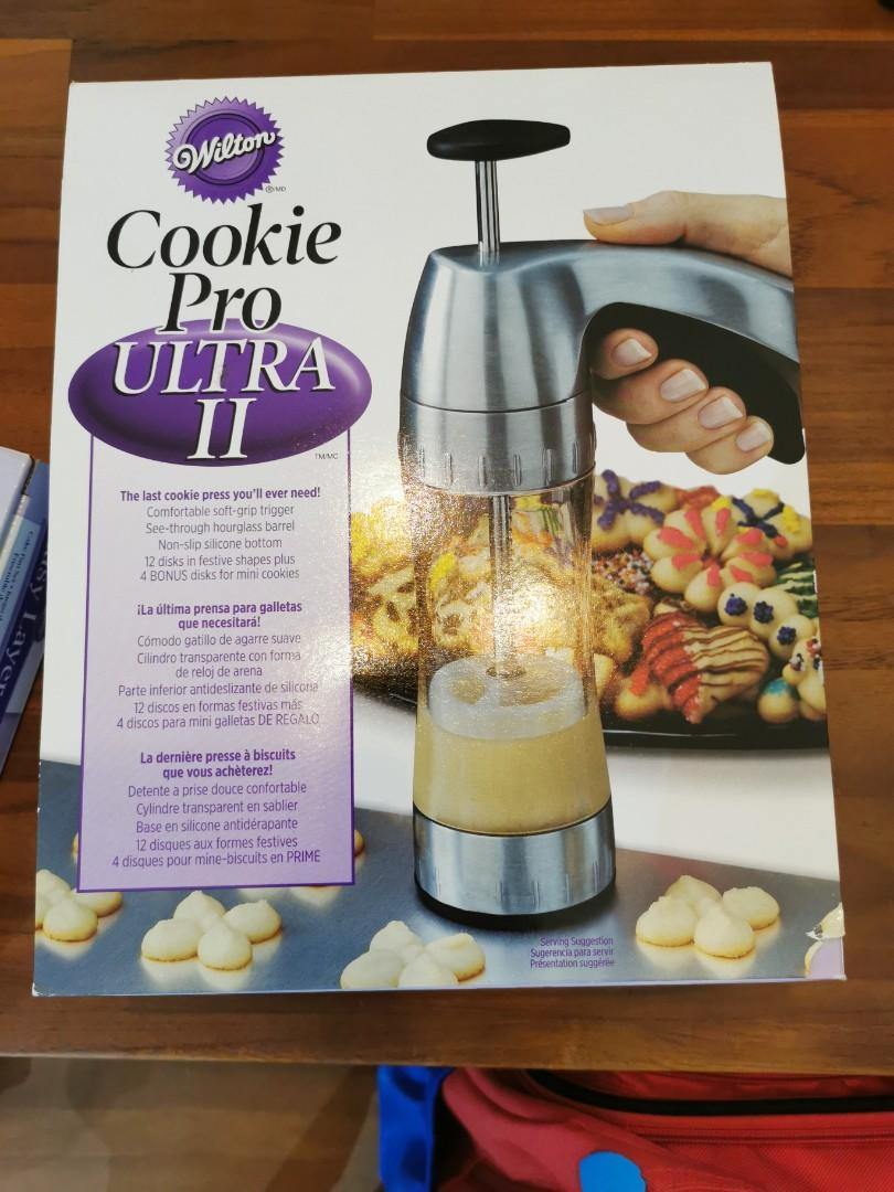 Wilton Cookie Pro Ulta II, Furniture & Home Living, Kitchenware & Tableware, Bakeware on Carousell