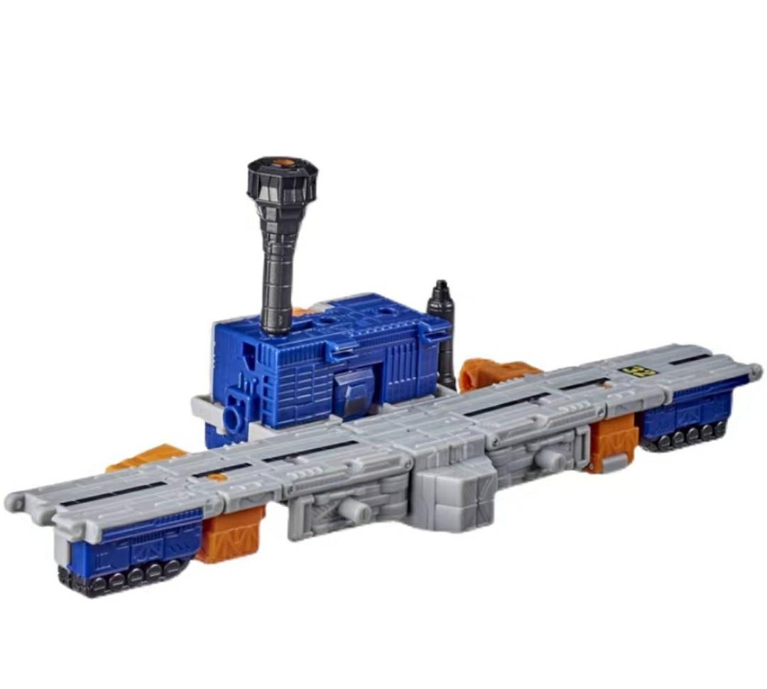 變形金剛圍城無線電 transformers siege airwave, 興趣及遊戲, 玩具 & 遊戲類 - Carousell