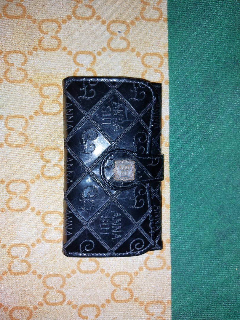 Anna sui tri fold pre loved, Luxury, Bags & Wallets on Carousell
