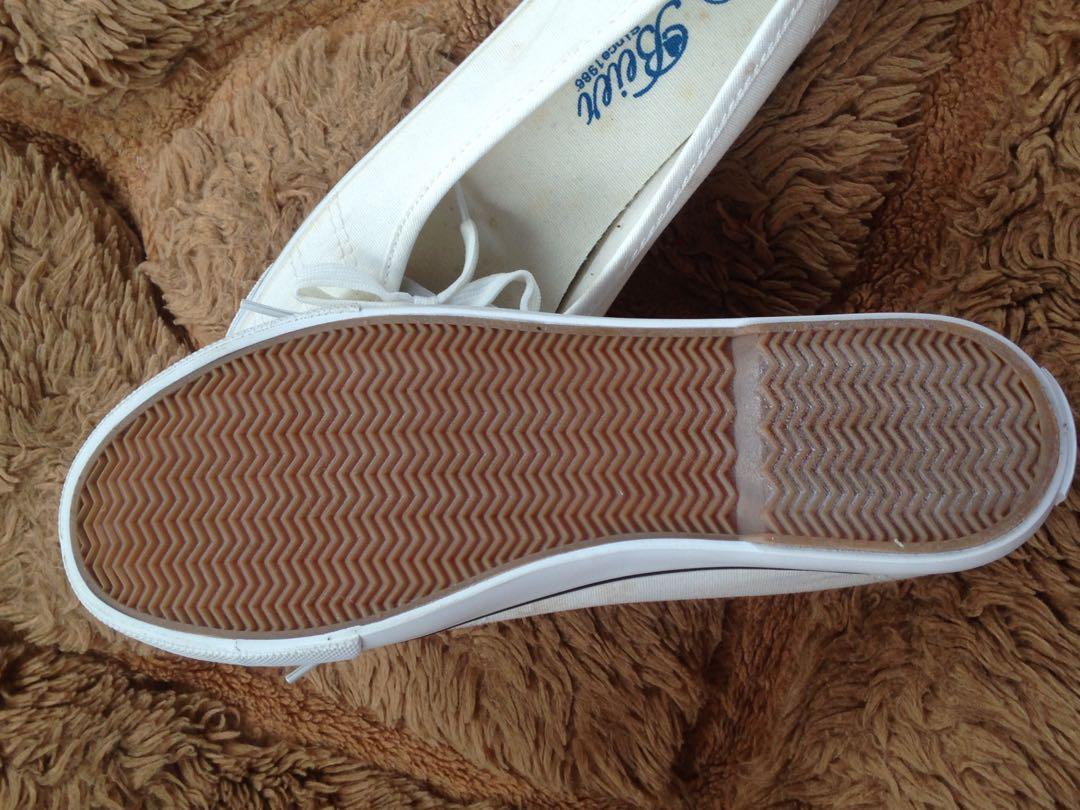 Beier shoes, Women's Fashion, Footwear, Sneakers on Carousell