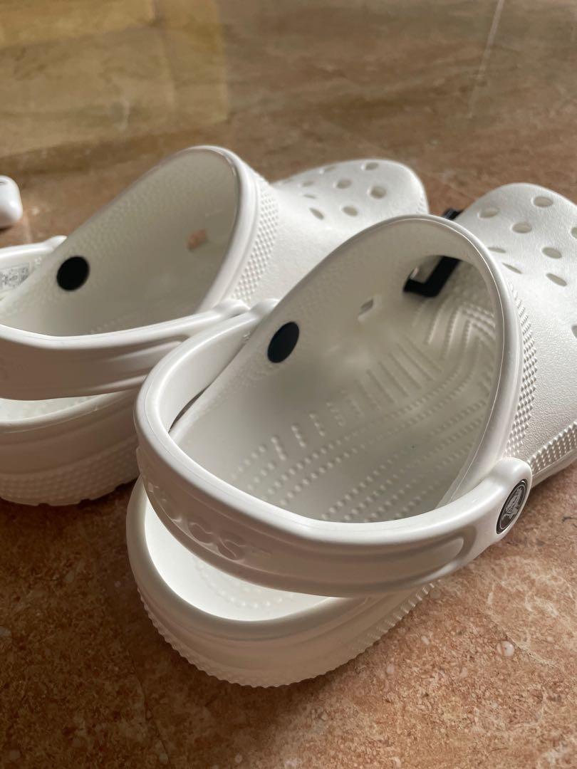 BN AUTHENTIC CLASSIC WHITE CROCS, Women's Fashion, Footwear, Shoe ...