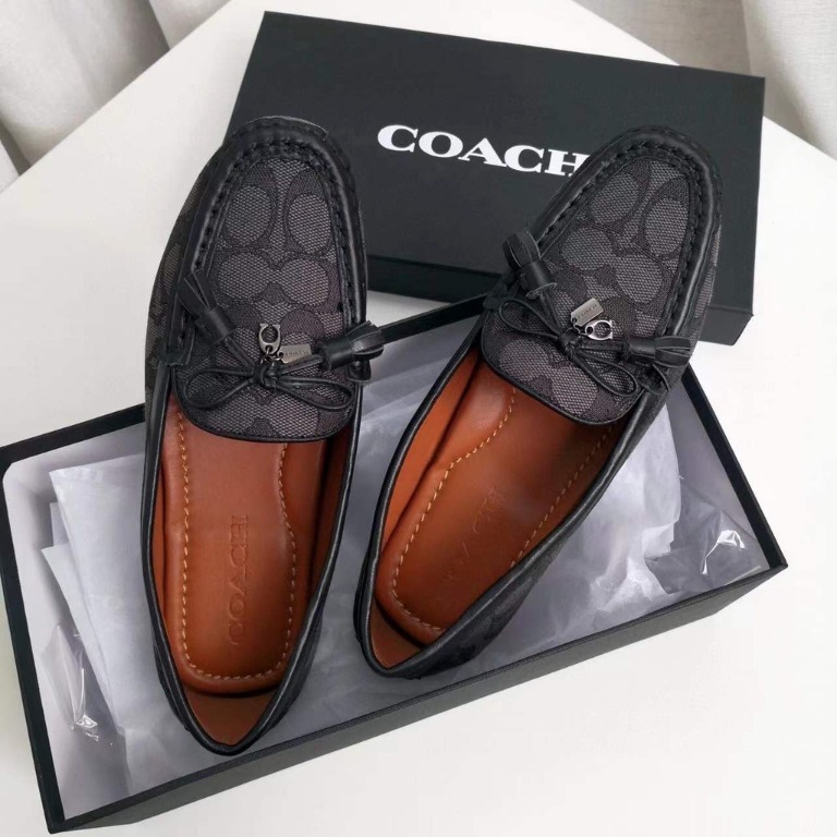 Coach Loafer, Fesyen Wanita, Sepatu di Carousell
