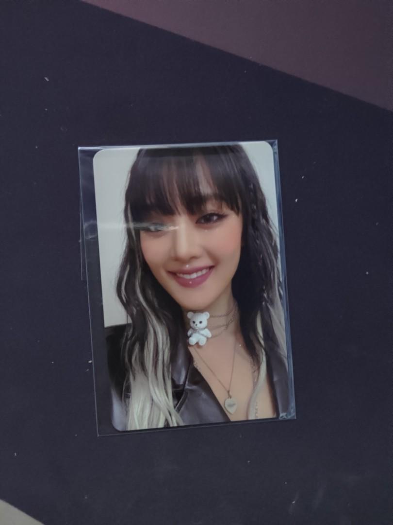 gidle-minnie-i-never-die-ktown4u-pob-photocard-hobbies-toys