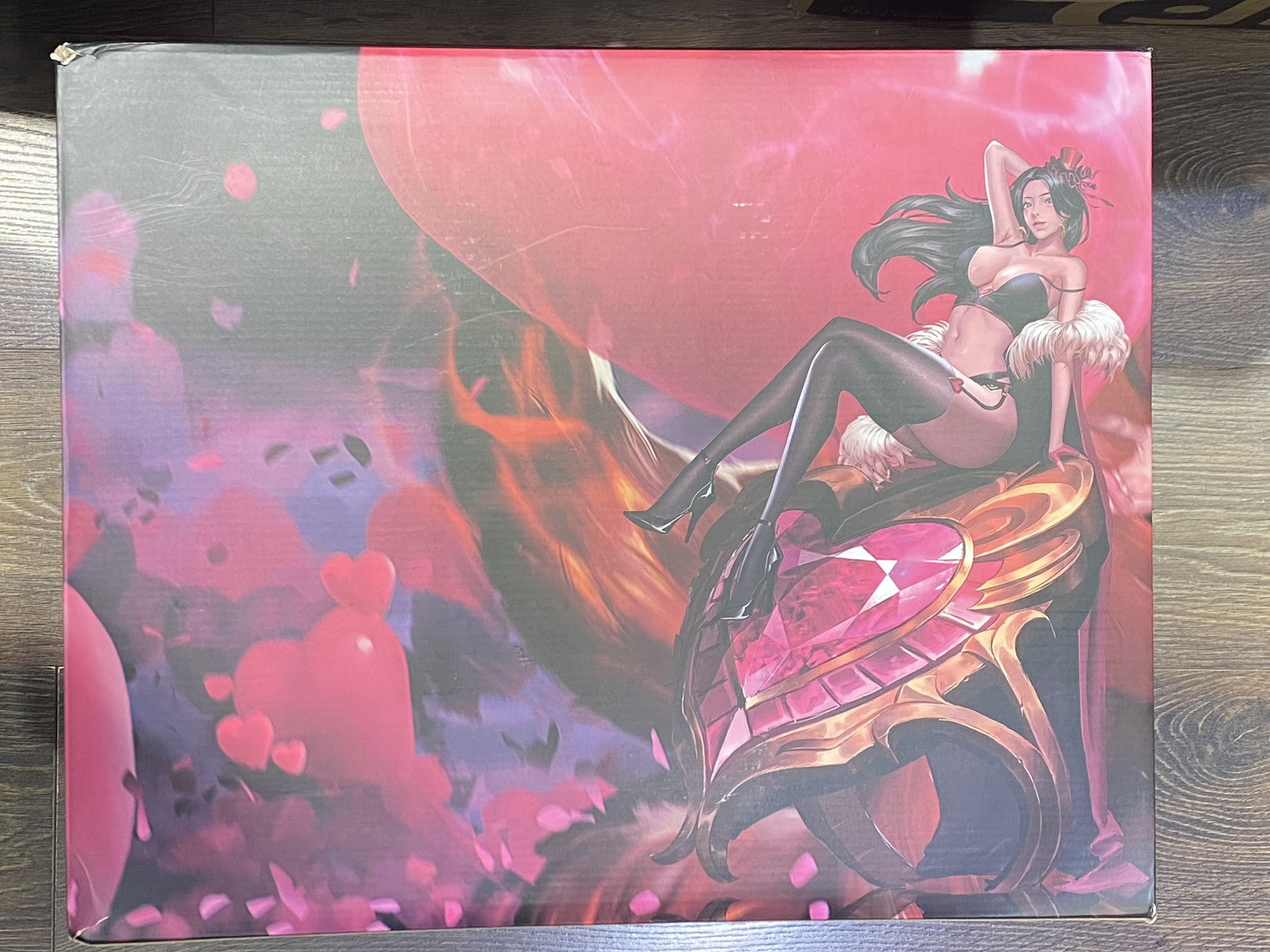 GK Lineage Studio temptation boa Hancock 誘惑女王女帝 , 興趣及遊戲, 玩具 & 遊戲類 - Carousell