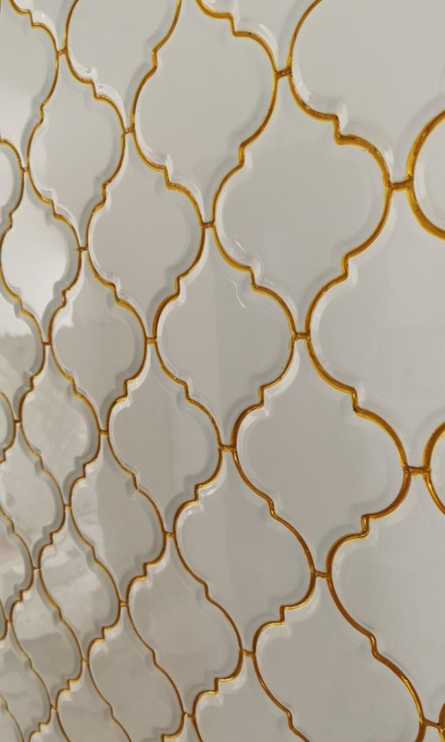 Jubin cantik, Furniture & Home Living, Home Decor, Wall Decor on Carousell