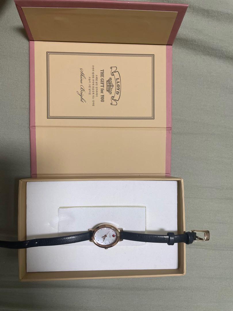 KOREA LLOYD watch, Women's Fashion, Watches & Accessories, Watches on ...