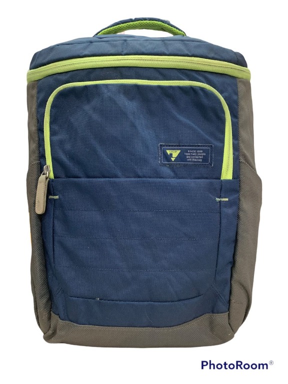 Lecaf fusebox backpack, Men's Fashion, Bags, Backpacks on Carousell