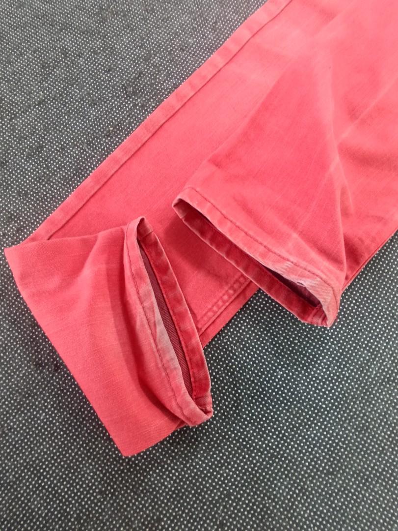 LEVIS 511 SLIM RED WOMEN JEANS - JP063, Women's Fashion, Bottoms, Jeans & Leggings on Carousell