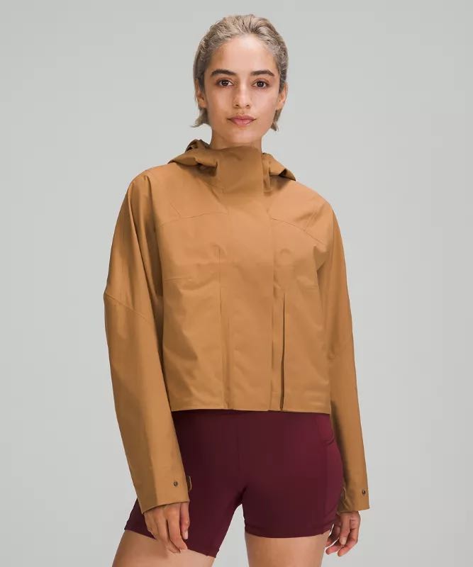 Lululemon Rain Chaser Waterproof Jacket, Women's Fashion, Coats ...