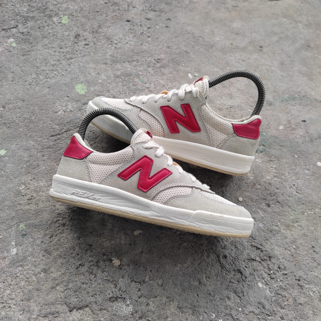 New Balance 300, Women's Fashion, Footwear, Sneakers on Carousell