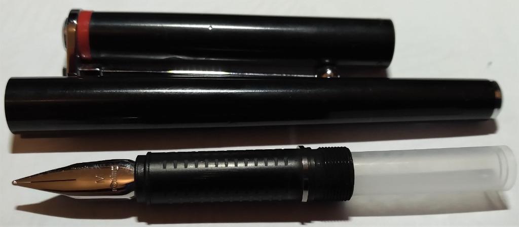 Rotring 700 Fountain Pen M nib, Made in Germany, New Old Stock, Hobbies ...