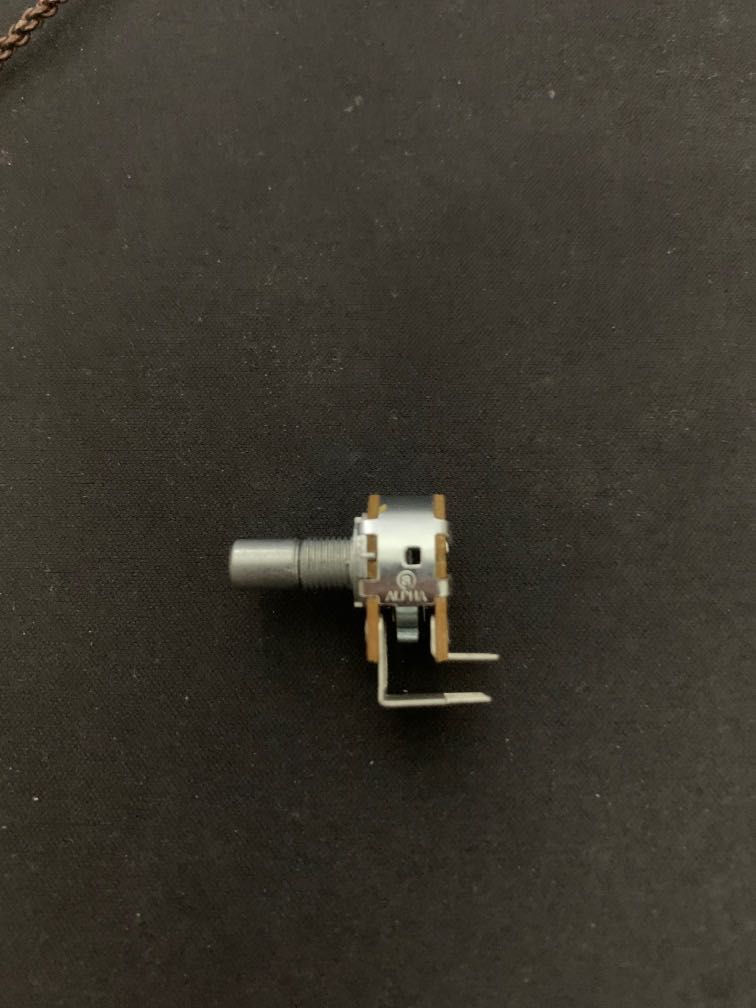 Alpha potentiometers dual gang 100kA pcb mount, Audio, Other Audio ...