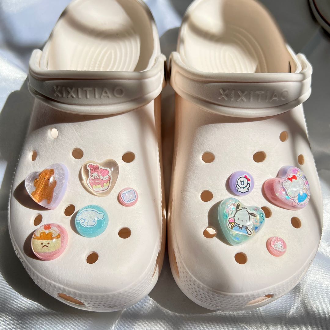 custom resin jibbitz crocs jibbits resin keychain, Hobbies & Toys ...