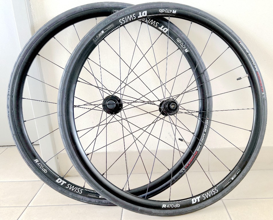 DT SWISS R 470 DB 700c Wheelset disc brake , Sports Equipment, Bicycles ...