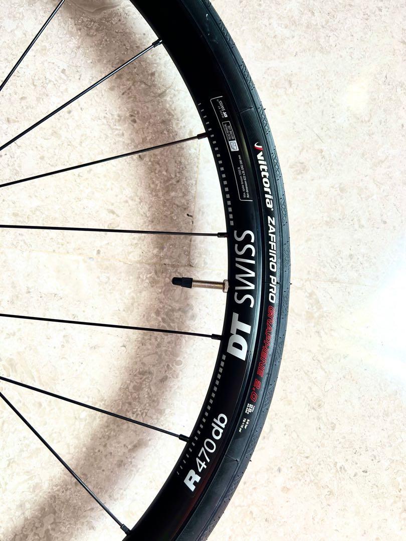 DT SWISS R 470 DB 700c Wheelset disc brake , Sports Equipment, Bicycles ...