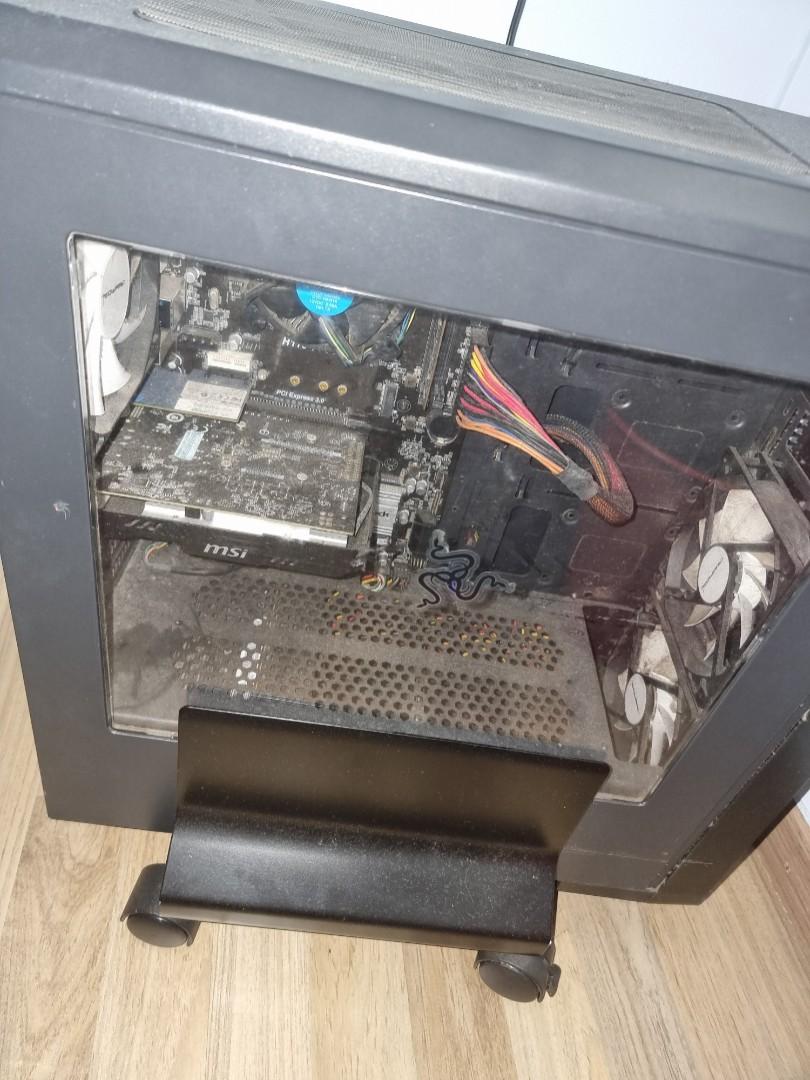Faulty PC never use in 1 year, Computers & Tech, Desktops on Carousell