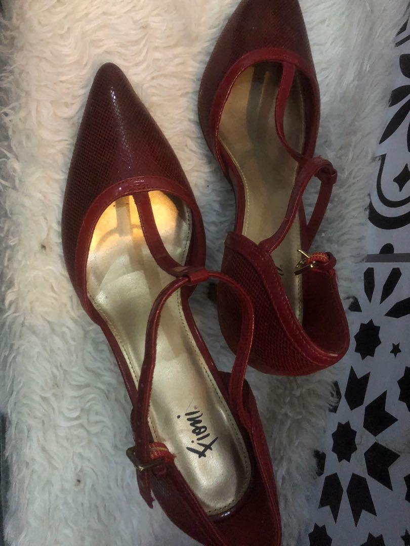 Fiona Heels, Women's Fashion, Footwear, Heels on Carousell