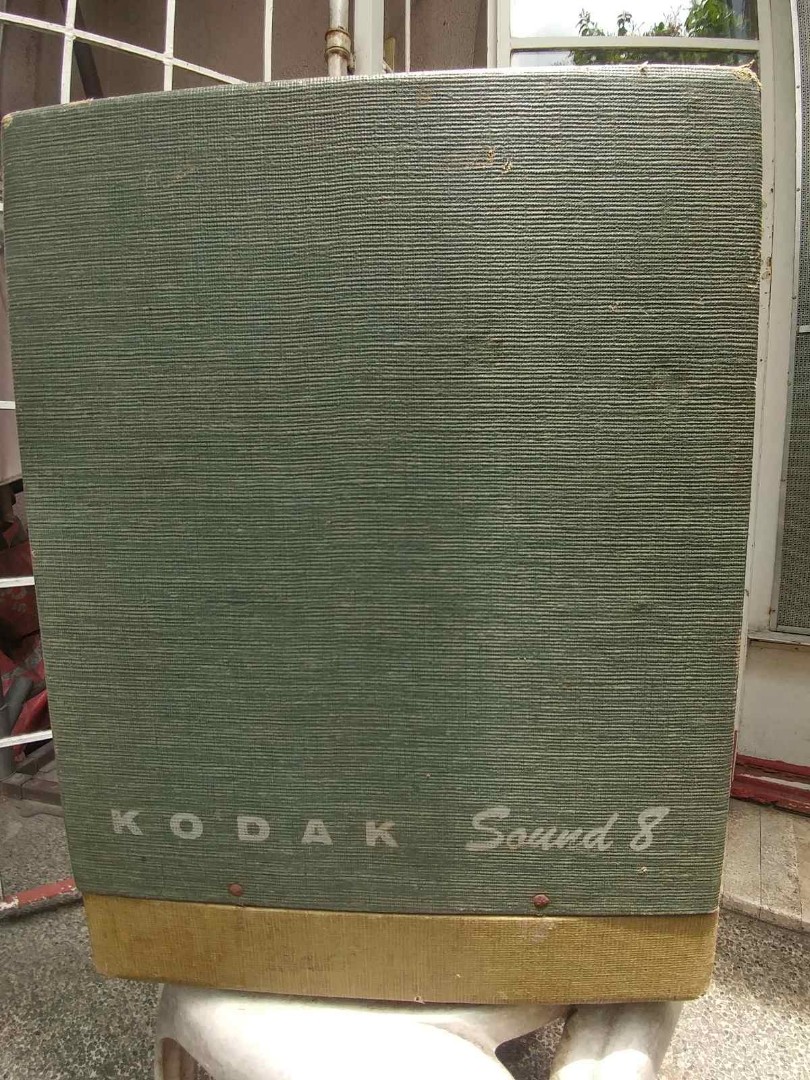 KODAK 8MM MOVIE PROJECTOR, Hobbies & Toys, Memorabilia & Collectibles ...
